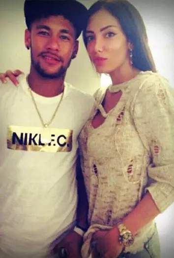 Neymar en Soraja Vucelic yn 'e simmer fan 2014.
