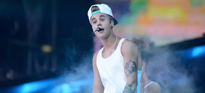 U-Justin Bieber uqokwe oku-2 kuphela kuma-MTV EMA ka-2014.