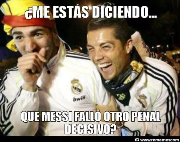 Cristiano menertawakan Messi