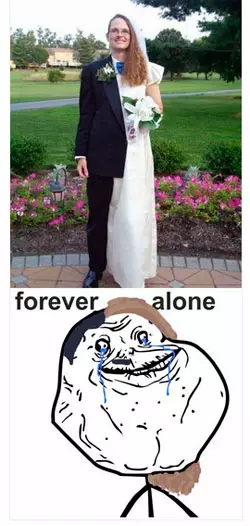 Gaun pengantin yang dibutuhkan semua wanita kesepian.
