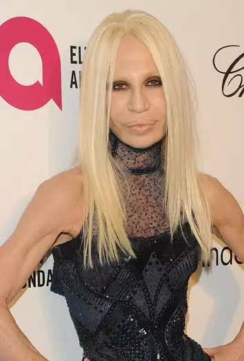 Mkazi wamasiku ano ndi Donatella Versace