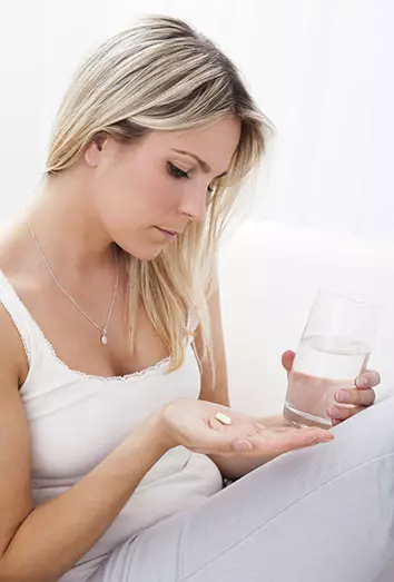 Como a pílula anticoncepcional afeta a acne?