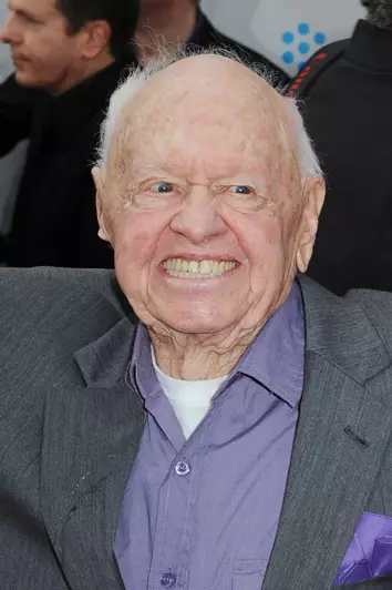 Mikija Rūnija bēres: aktieris mirst 93 gadu vecumā