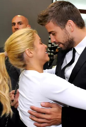 Shakira îi spune lui Piqué fraze amuzante de dragoste