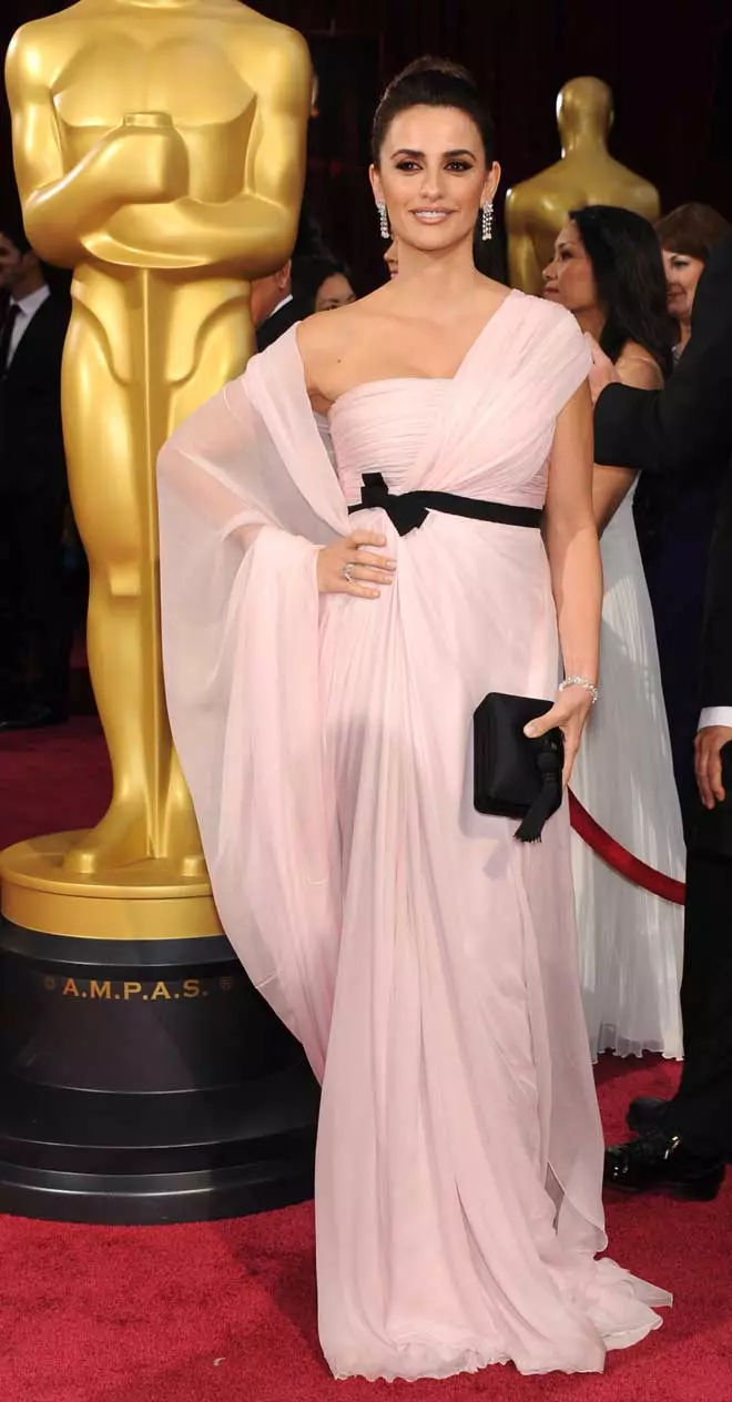 O vestido de Penélope Cruz nos Oscars 2014