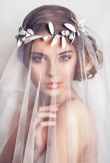 面纱创意为您的婚礼造型
