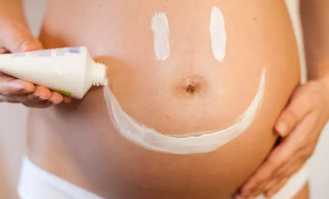 نحوه از بین بردن ترک های پوستی در بارداری با درمان های خانگی