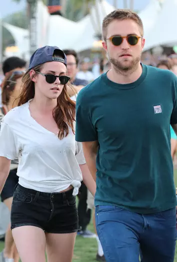 Kristen Stewart thiab Robert Pattinson ua ke rau Christmas?