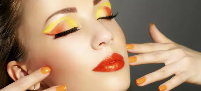 Makeup til sommeren 2014: appelsiner er tilbage