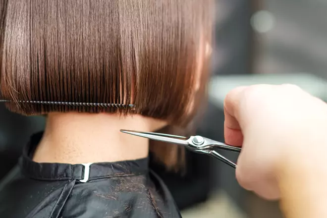 Mitä voit tehdä, kun haaveilet, että hiuksesi on leikattu