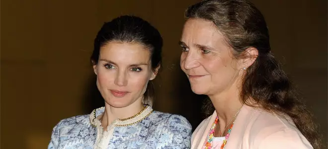 Prinsesse Letizia og Infanta Elena har stor lighed