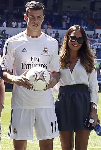 De skoanheit fan Gareth Bale, heit fan Emma Rhys-Jones, sit yn 'e finzenis