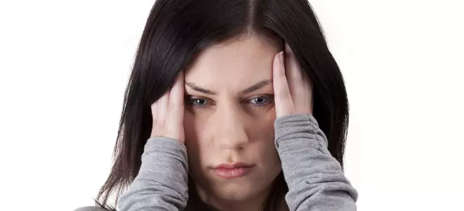 hoofdpijn bij vrouwen