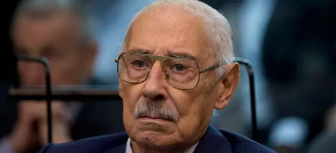 Antèman Jorge Videla: biyografi ak kòz lanmò diktatè Ajantin lan