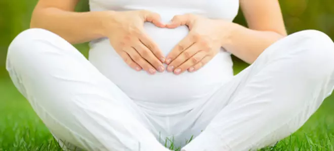 upławy podczas ciąży