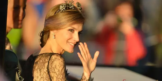 Prinses Letizia bij de kroning in Nederland