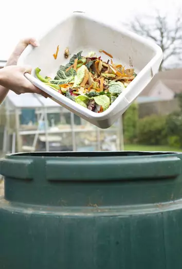 Active tags: how to avoid food waste