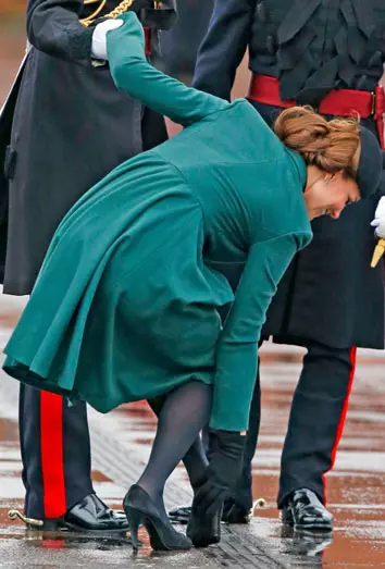 Fiidiyowga shilka Kate Middleton: ciribta iyo ilmaha la rabo