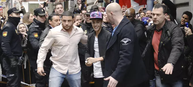 Justin Bieber trước buổi biểu diễn của anh ấy ở Madrid