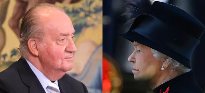 'Clash' of Kings: Queen Elizabeth II eats King Juan Carlos 35417_1
