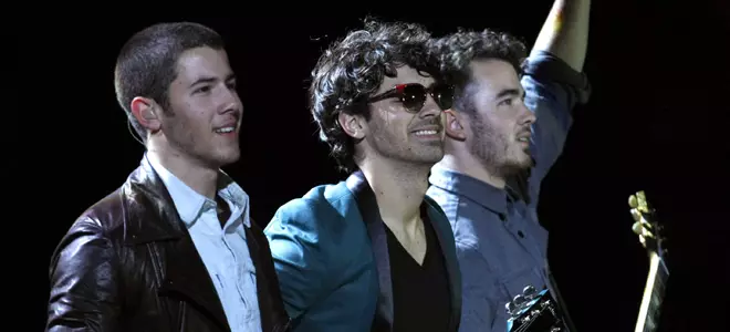 Jonas Brothers na odru v Viña del Mar 2013