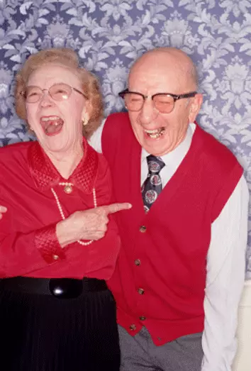 خنده درمانی برای سالمندان