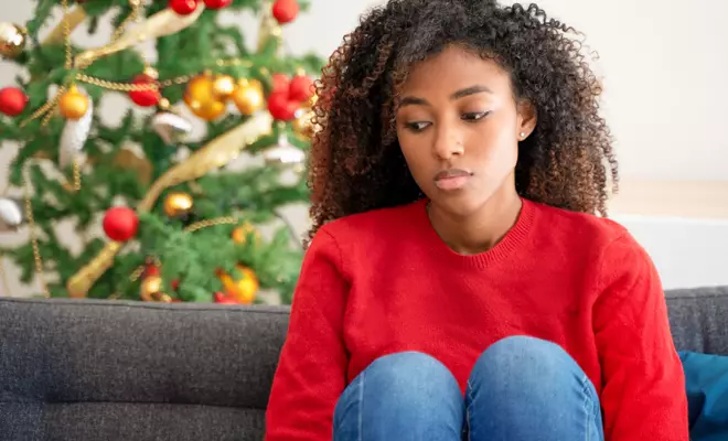 Cum să înfrunți Crăciunul singur