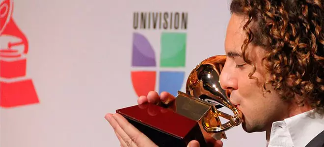 ديفيد بيسبال في 2012 Latin Grammys