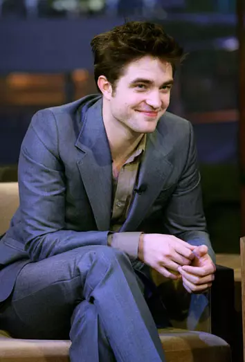 ທຸກຄົນຫົວກັບ Robert Pattinson