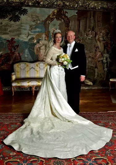 덴마크의 Natalia와 Alexander Johannsmann: 독일의 낭만적인 결혼식