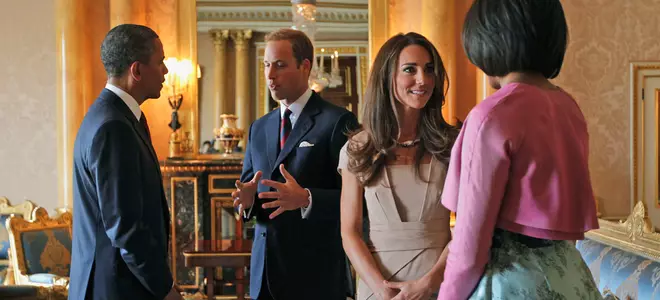 Dem William a Kate säin éischten offiziellen Akt als Herzog an Herzogin vu Cambridge: Reunioun mat den Obamas