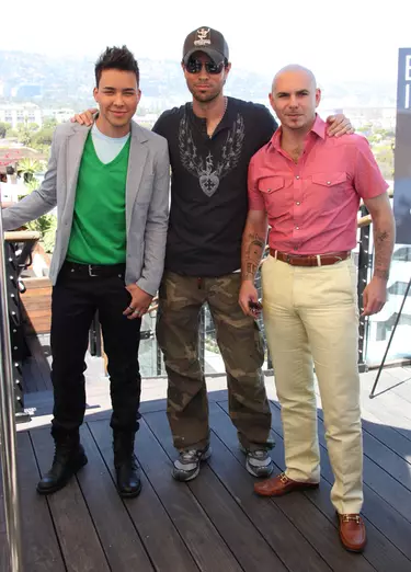 Enrique'as Iglesiasas paskelbė apie turą JAV su Pitbullu ir Prince Royce