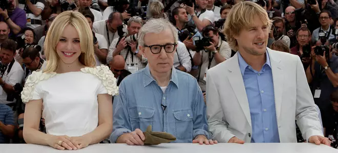Az „Éjfél Párizsban” romantikával árasztja el a 2011-es Cannes-t