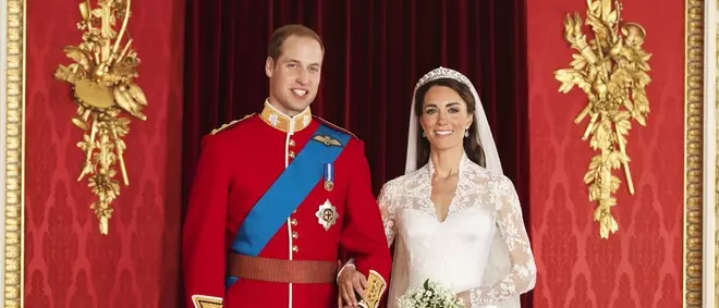 Errege Ezkontza Irudi berriak: Kate Middleton eta William printzearen erretratu ofizialak 39733_1
