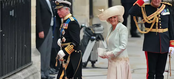Princezna Letizia, královna Sofie a Viktorie Švédská září na královské svatbě v Anglii 39761_2