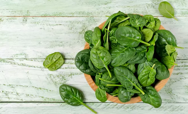 Légumes verts à feuilles adaptés aux diabétiques