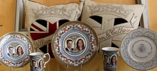 Родитељи Кејт Мидлтон продају сувенире са венчања своје ћерке са Вилијамом