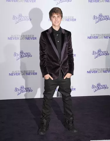NME Awards 2011: Justin Bieber, 'Pinakadaot nga Estilo'