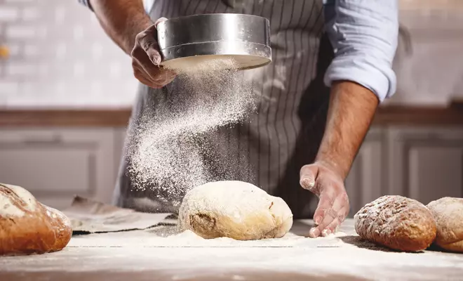 Ini adalah bagaimana Anda harus mengawetkan roti sesuai dengan bahan pembuatannya