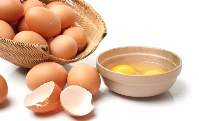 Makan telur, dengan atau tanpa kuning telur?
