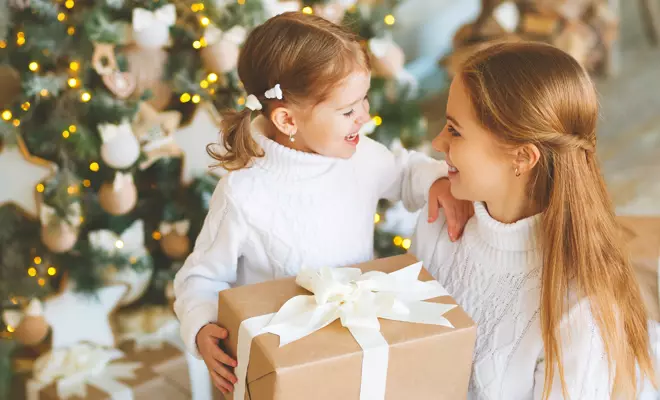 크리스마스에 조카를 위한 아주 특별한 선물 아이디어(어린이, 청소년 및 성인)