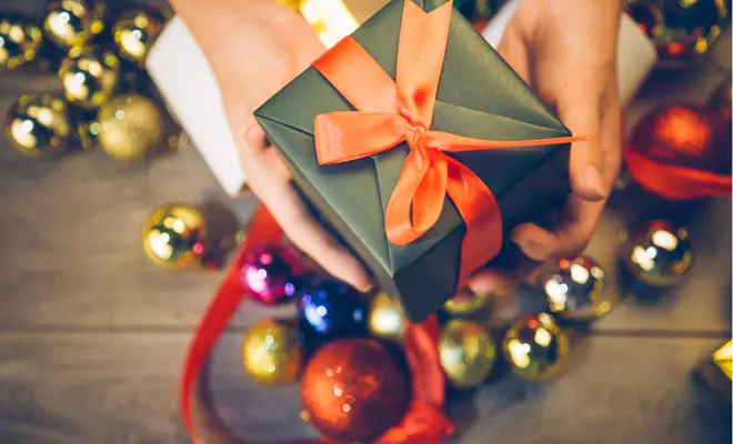Ide dhuratash të lira dhe të lira për fëmijët në Krishtlindje