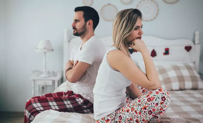 Tại sao phụ nữ mất hứng thú với chuyện chăn gối trong hôn nhân?