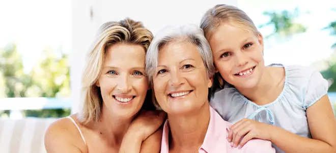 Våra äldre: ta hand om mödrar och mormödrar 4345_1