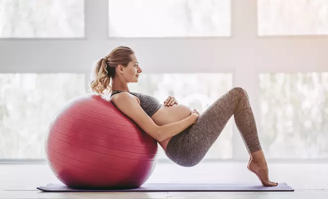 गर्भवती महिलांसाठी सोपे आराम व्यायाम