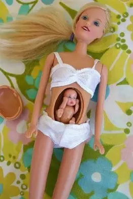 бременна кукла