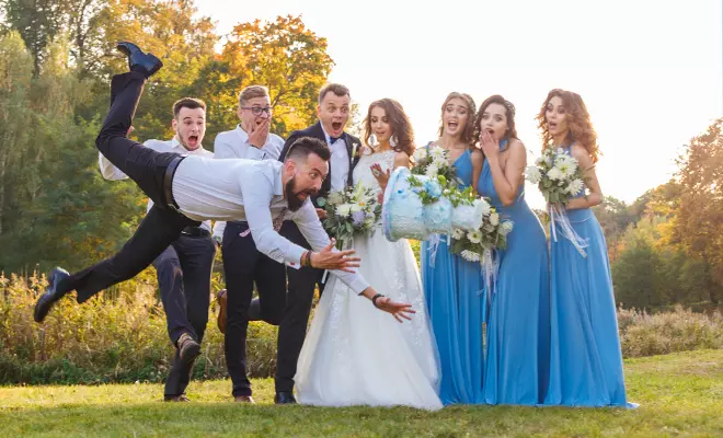 Những bức ảnh cưới hài hước nhất và điên rồ nhất: lấy cảm hứng từ chúng