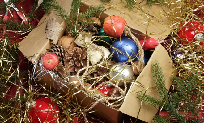 Sfaturi utile pentru depozitarea decorațiunilor de Crăciun