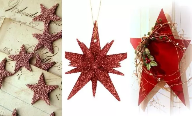 Como decorar a túa porta en Nadal con estrelas vermellas