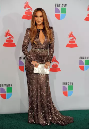 Jennifer Lopez ក្នុងកម្មវិធី Latin Grammys ឆ្នាំ 2010